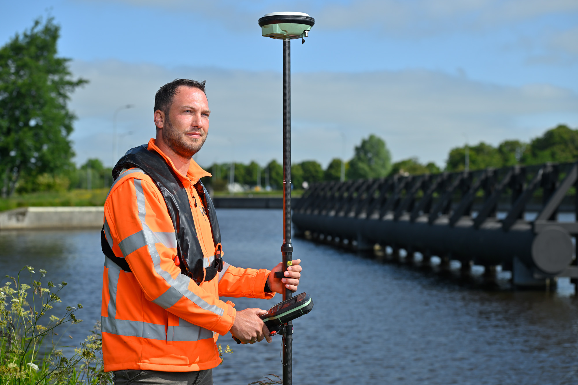 Landmeten : data verwerken tot geo-informatie - Geomaat - Precies!